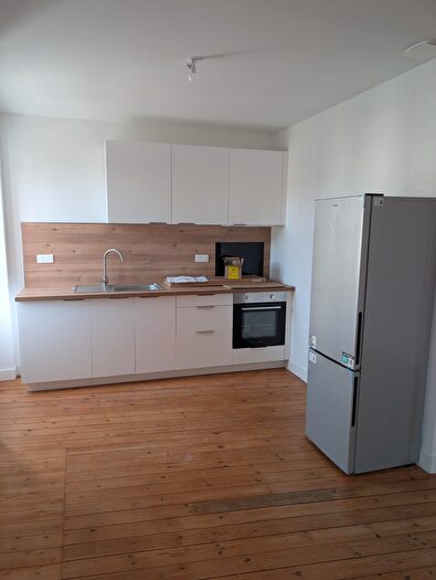 Fontenay-le-Comte, Centre-ville, Les Loges, La Pommeraie, La Sablière : Appartement 2 pièces à louer