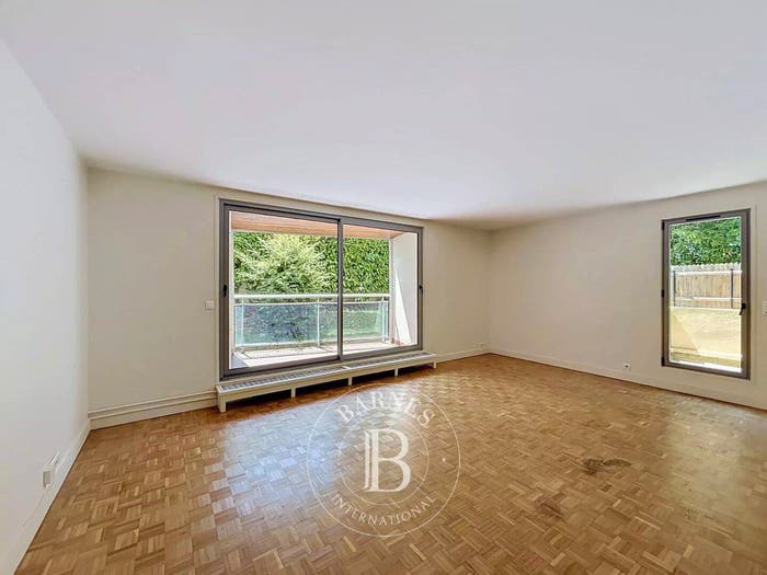 Bourg-La Feuillaume Nord, La Celle-Saint-Cloud : Appartement 4 pièces à louer