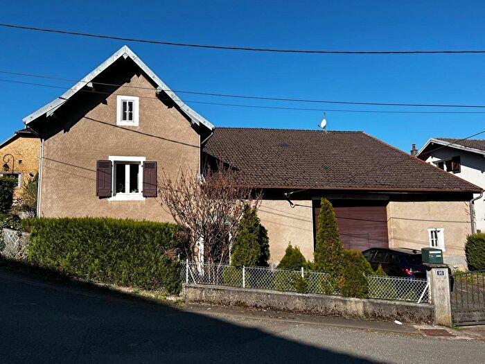 Brevilliers : Maison 9 pièces à vendre