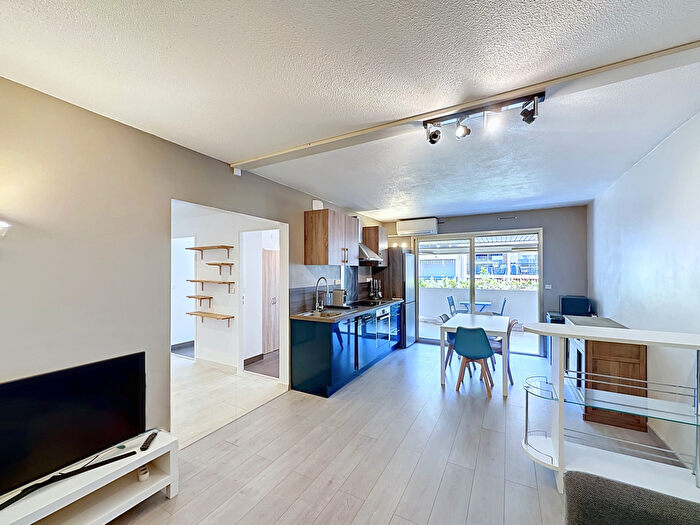 Vence, Centre-ville : Appartement 2 pièces à vendre