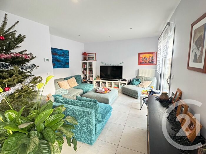 Maison à vendre - Dammartin-en-Serve - 6 pièces - 4 chambres