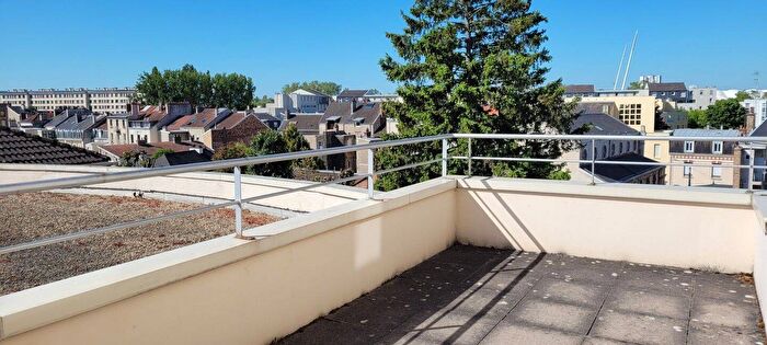 Appartement à louer - Centre Ville, Reims - 1 pièce