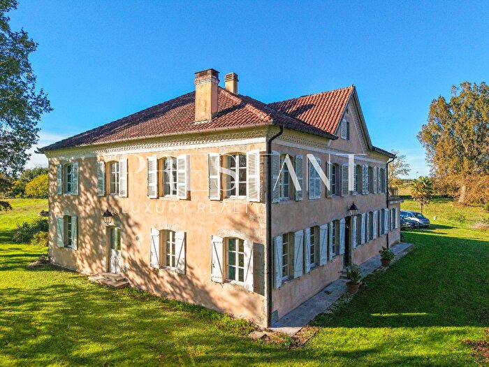 Maison à vendre - Orthevielle - 11 pièces - 7 chambres