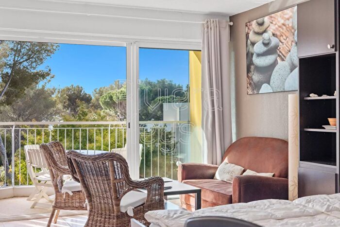 Appartement à vendre - Saint-Raphaël, Boulouris - 1 pièce