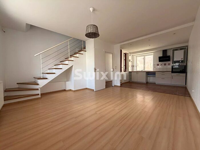 Appartement 4 pièces à Gries, à louer