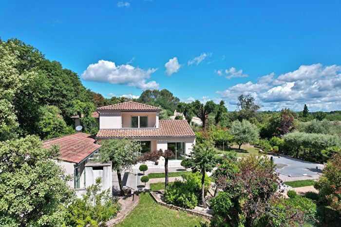 Uzès : Maison 9 pièces à vendre