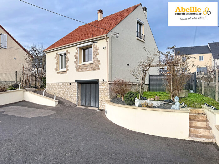 Maison à vendre - Saint-Chéron - 5 pièces - 3 chambres