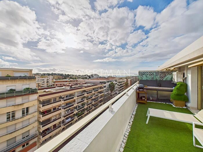 Appartement à vendre - Antibes, Juan-les-Pins, Le Cap - 4 pièces - 3 chambres