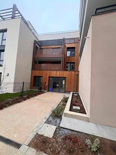 Appartement à louer - Gabriel Péri-Estienne dOrves, Colombes - 3 pièces - 2 chambres