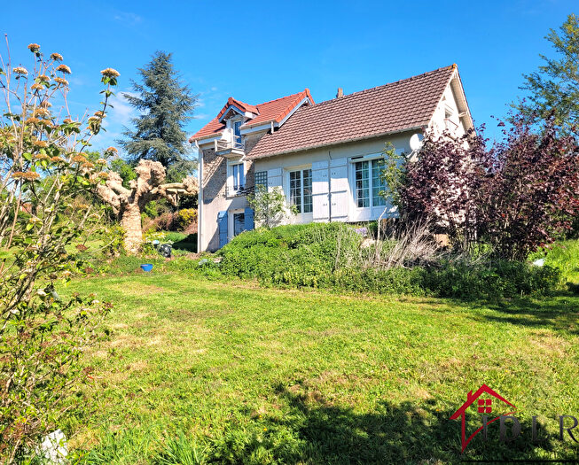 Chaumes-en-Brie - Maison 4 pièces à vendre