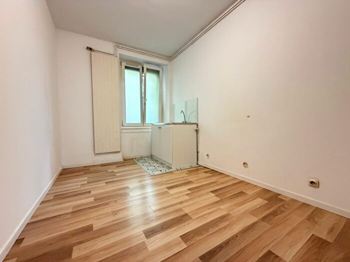 Appartement à louer - Mulhouse, Vauban, Neppert, Sellier - 1 pièce