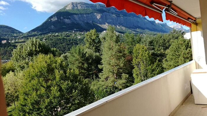 Appartement à louer - Meylan - 5 pièces - 3 chambres