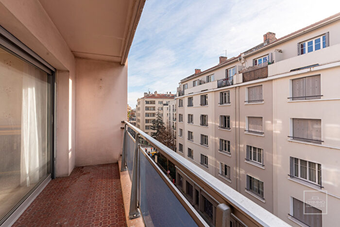 Appartement à vendre - Villeurbanne, République, Tolstoi - 3 pièces - 2 chambres