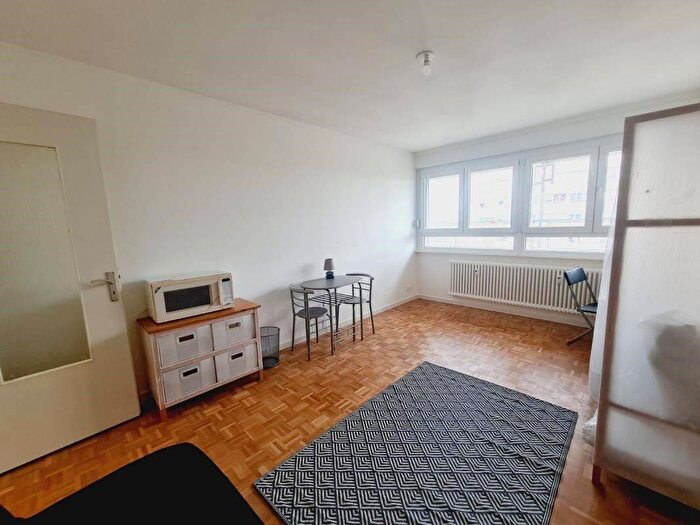 Esplanade Nord Est, Strasbourg : Appartement 1 pièce à louer