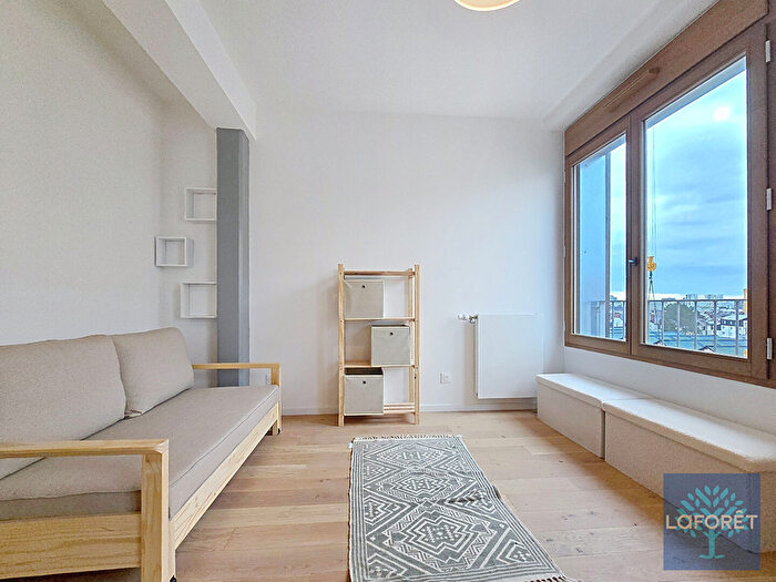 Appartement à louer - Nantes, Saint-Clément, Jardin des plantes, Caserne Lamoricière - 1 pièce