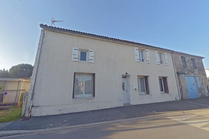 Maison à vendre - Nieulle-sur-Seudre - 7 pièces - 3 chambres