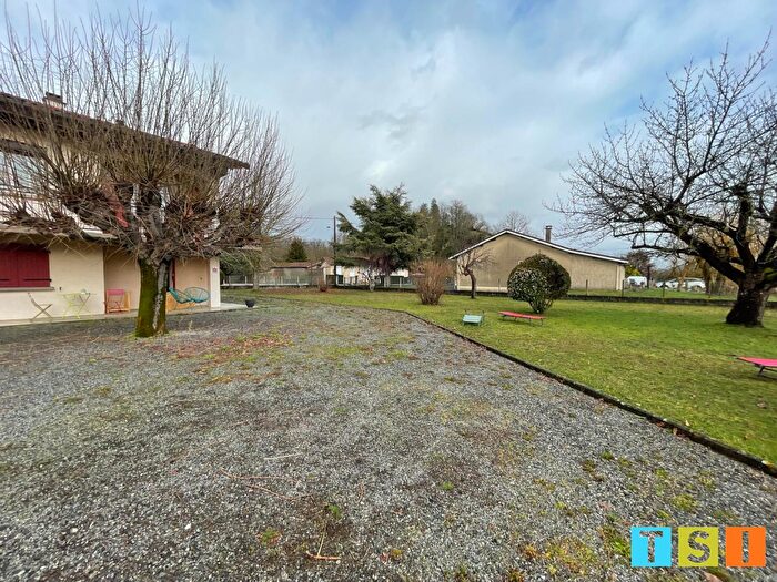 Maison à louer - Montréjeau - 4 pièces - 3 chambres