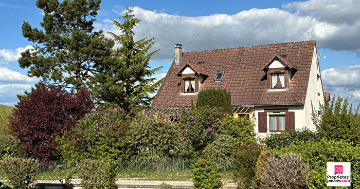 Maison 4 pièces à vendre à Jussy