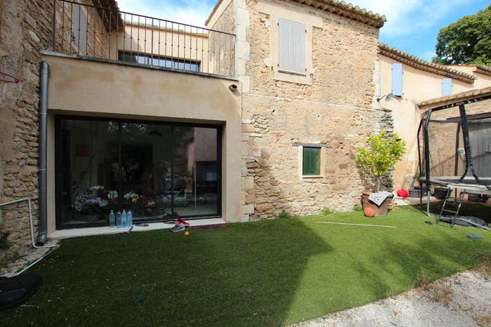 Maison 4 pièces à louer à Oppède