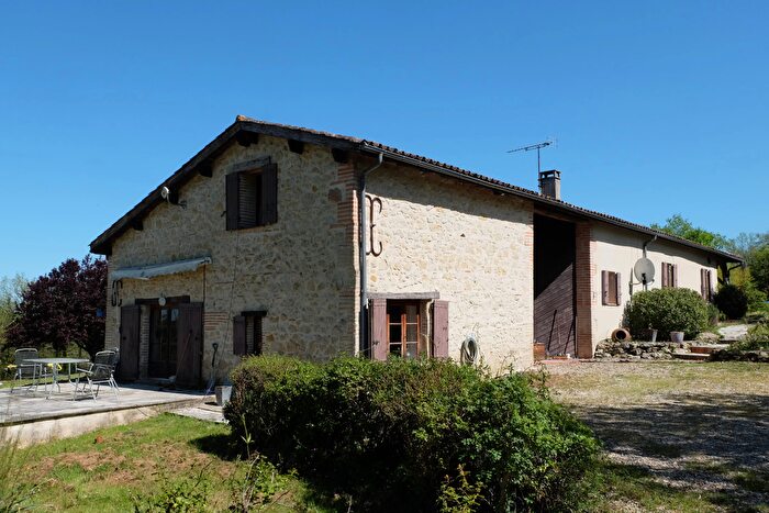 Maison à vendre - Tombeb uf, Tombeboeuf - 6 pièces - 3 chambres