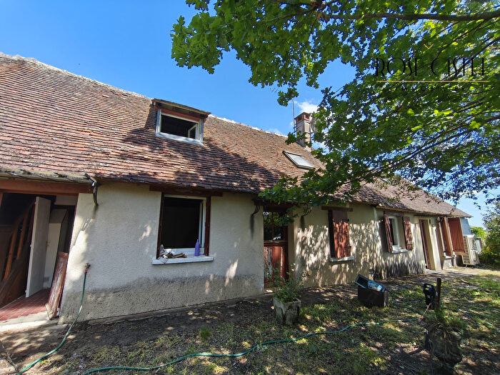 Maison 5 pièces à vendre à Droué
