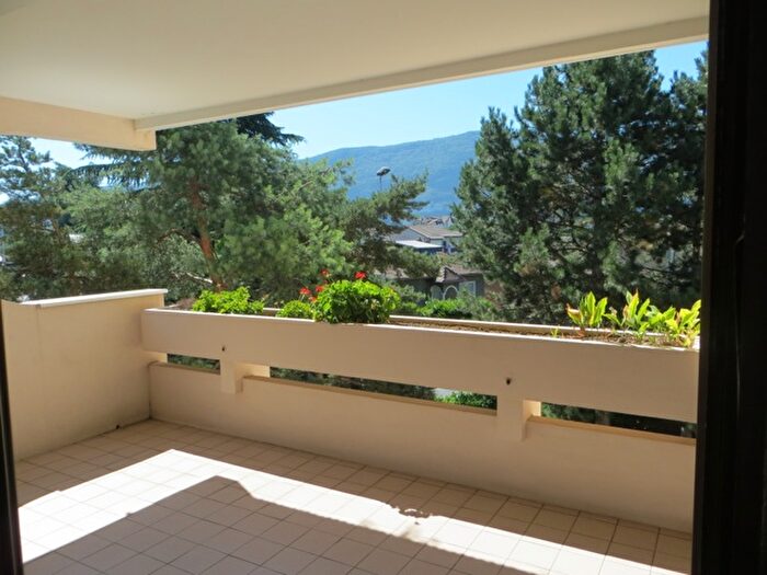 Appartement à louer - Gaillard - 4 pièces - 2 chambres