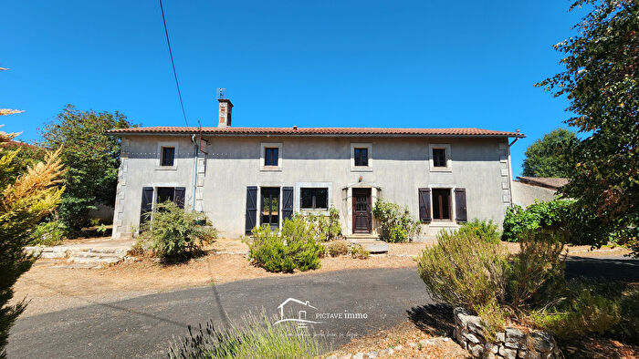 Maison 4 pièces à vendre à Rouillé
