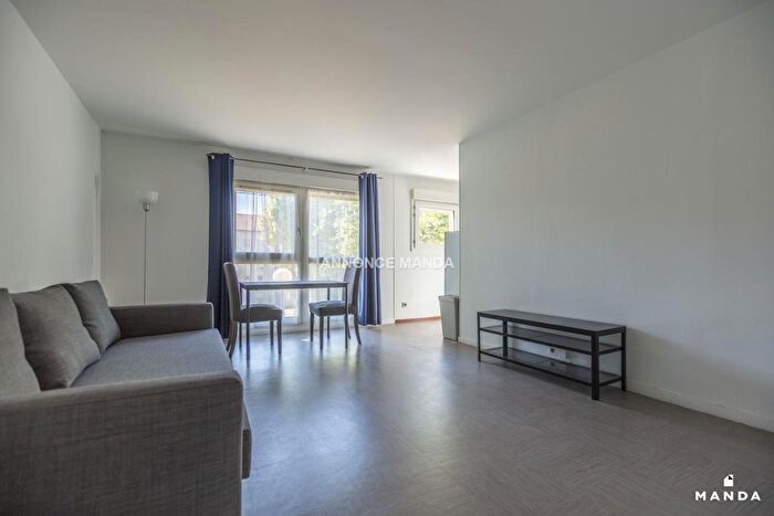 Appartement 1 pièce à Cergy, Grand Centre, à louer