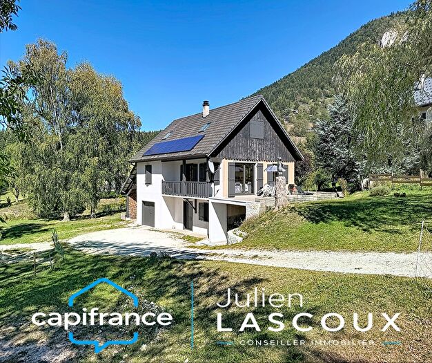Maison 7 pièces à Lans-en-Vercors, à vendre