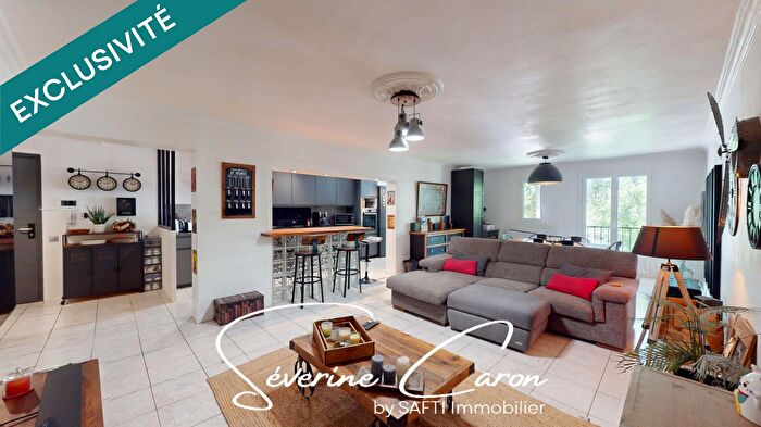 Appartement 4 pièces à vendre - Brignoles, Centre-ville, Vieille ville