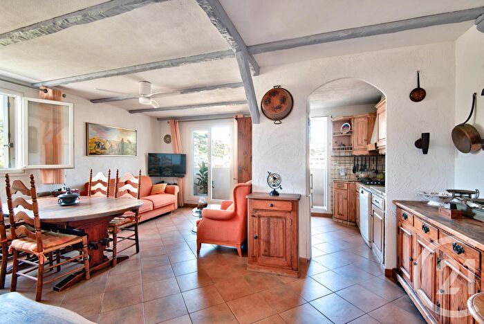 Appartement à vendre - Nice, Pasteur - 3 pièces - 2 chambres