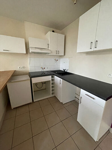 Appartement à louer - Orléans, La Croix Saint-Marceau, La Mouillère, Pré Pinson - 3 pièces - 2 chambres