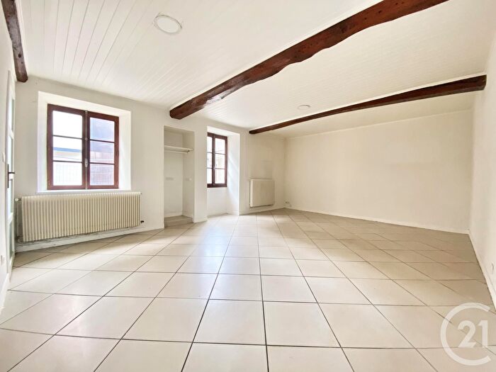 Maison à louer - La Tour-du-Pin - 4 pièces - 3 chambres