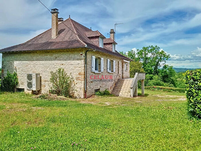 Maison à vendre - Carennac - 8 pièces - 6 chambres