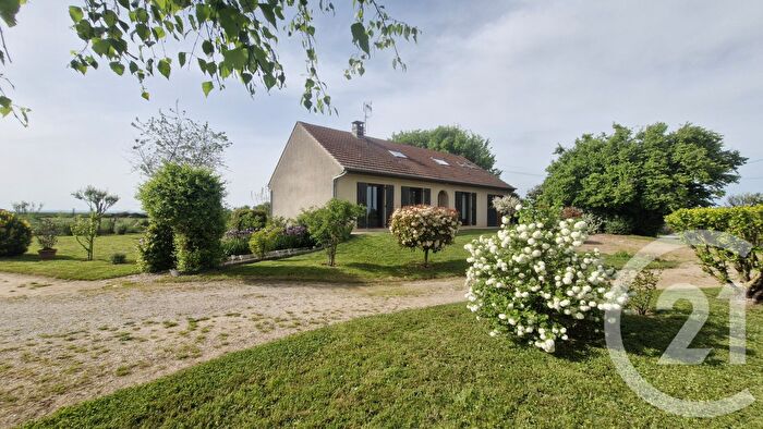 Maison à vendre - Saint-Martin-en-Gâtinois - 5 pièces - 4 chambres