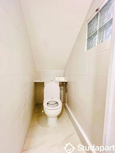 Appartement à louer - Haut Guichet-Centre Ouest, Orsay - 1 pièce