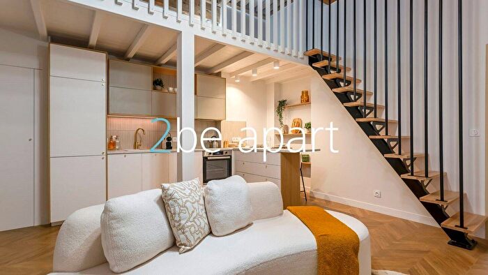 Appartement à louer - Vieux Lyon, Lyon ème arrondissement - 2 pièces - 1 chambre