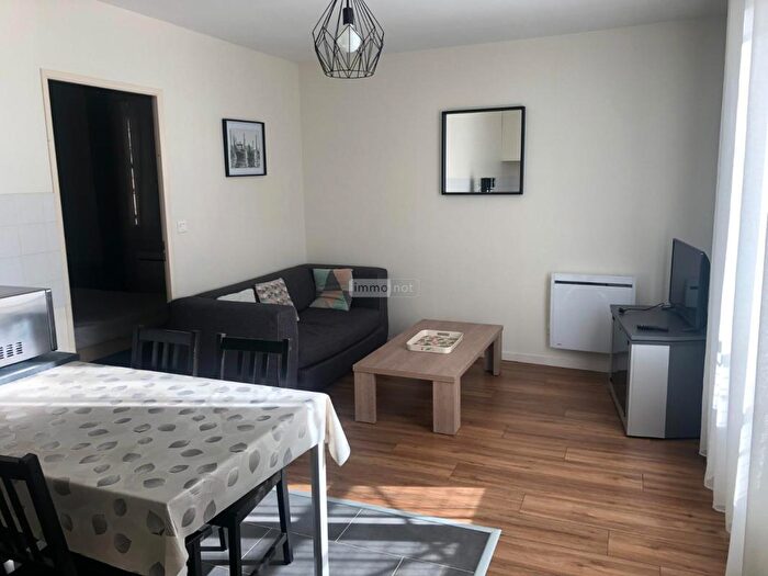 Appartement 2 pièces à Orléans, Bourgogne, Saint-Euverte, à vendre