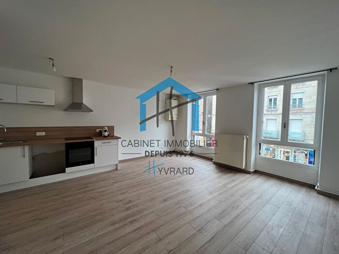 Appartement 4 pièces à Rive-de-Gier, Centre-ville, Baldeyrou, République, à louer