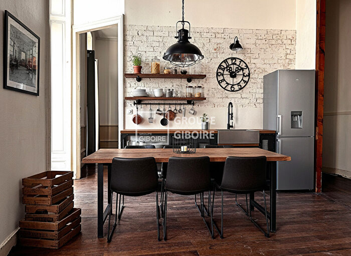 Appartement à vendre - Nantes, Centre-ville - 2 pièces - 1 chambre