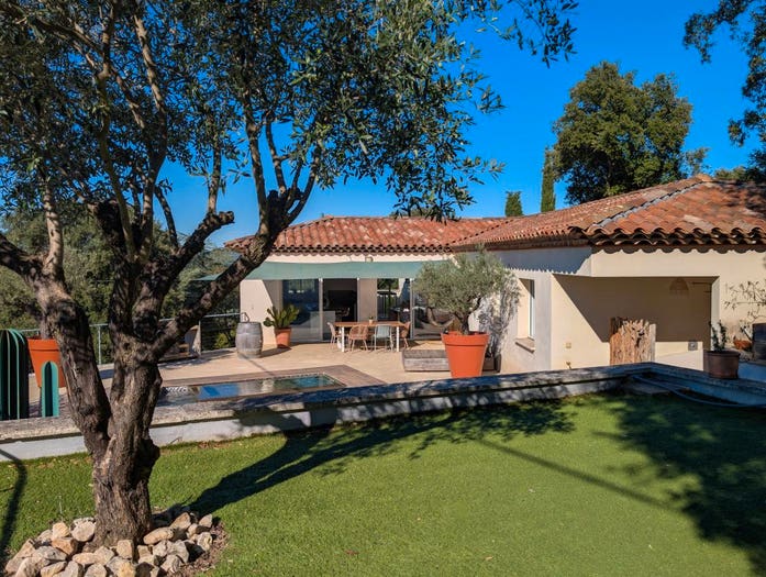Maison 5 pièces à vendre à Uzès
