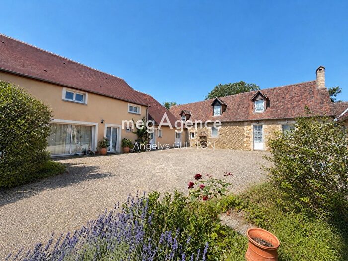 Vivoin : Maison 15 pièces à vendre