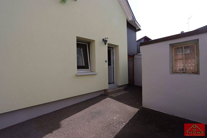 Maisons à vendre et appartements à louer - 3