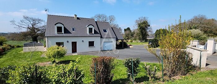 Maison à vendre - Plaintel - 6 pièces - 5 chambres