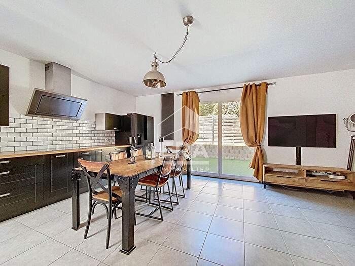 Maison à vendre - Marseille e , La Croix Rouge - 5 pièces - 4 chambres