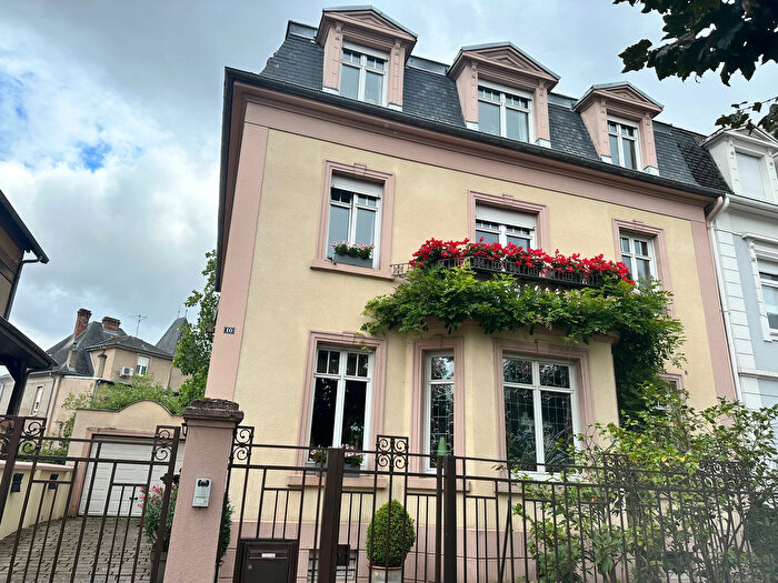 Maison à vendre - Thionville, Saint-François - 10 pièces - 8 chambres