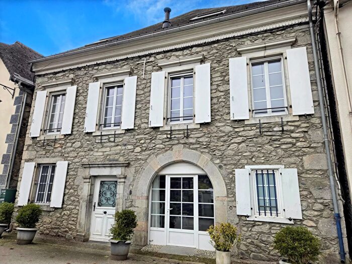 Accous : Maison 7 pièces à vendre