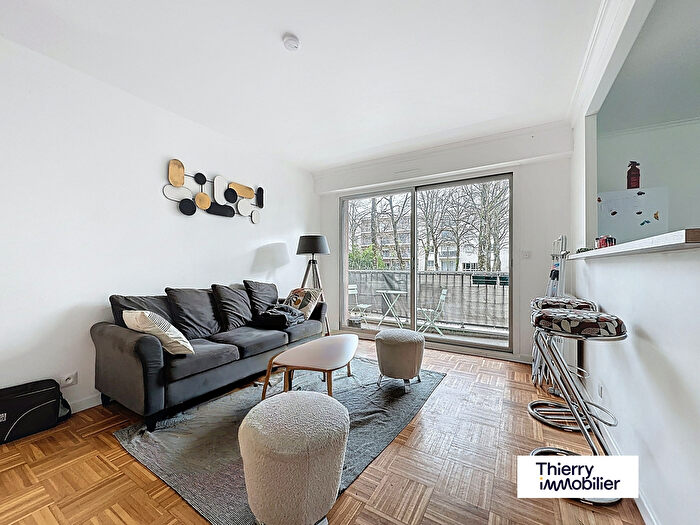 Appartement à vendre - Quartiers Sud-Est, Italie - 5 pièces - 4 chambres