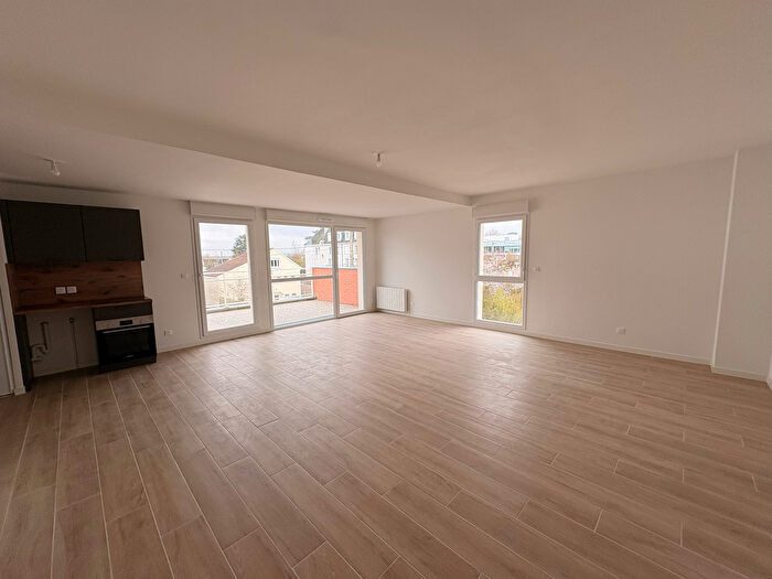 Appartement à louer - Saint-Jean-de-Braye, Ouest - 4 pièces - 3 chambres