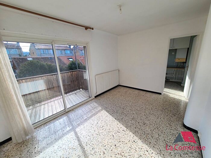 Appartement à louer - Mazargues, Marseille ème arrondissement - 3 pièces - 2 chambres